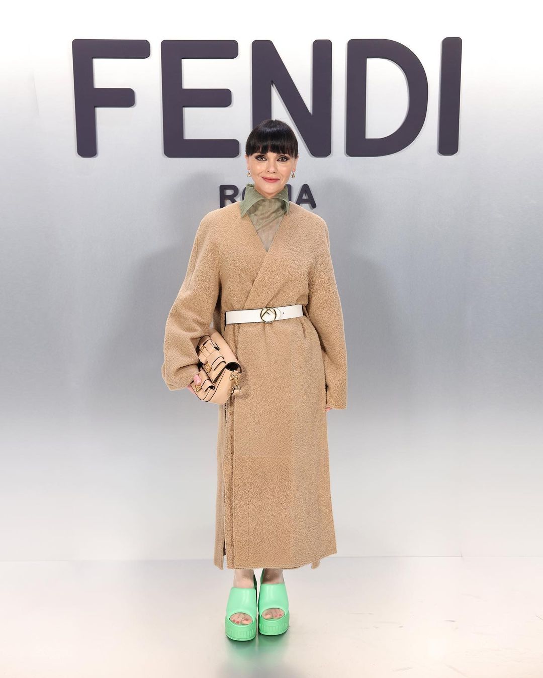 MFW: Fendi y una marcada inspiración en Delfina Delettrez - Marie ...
