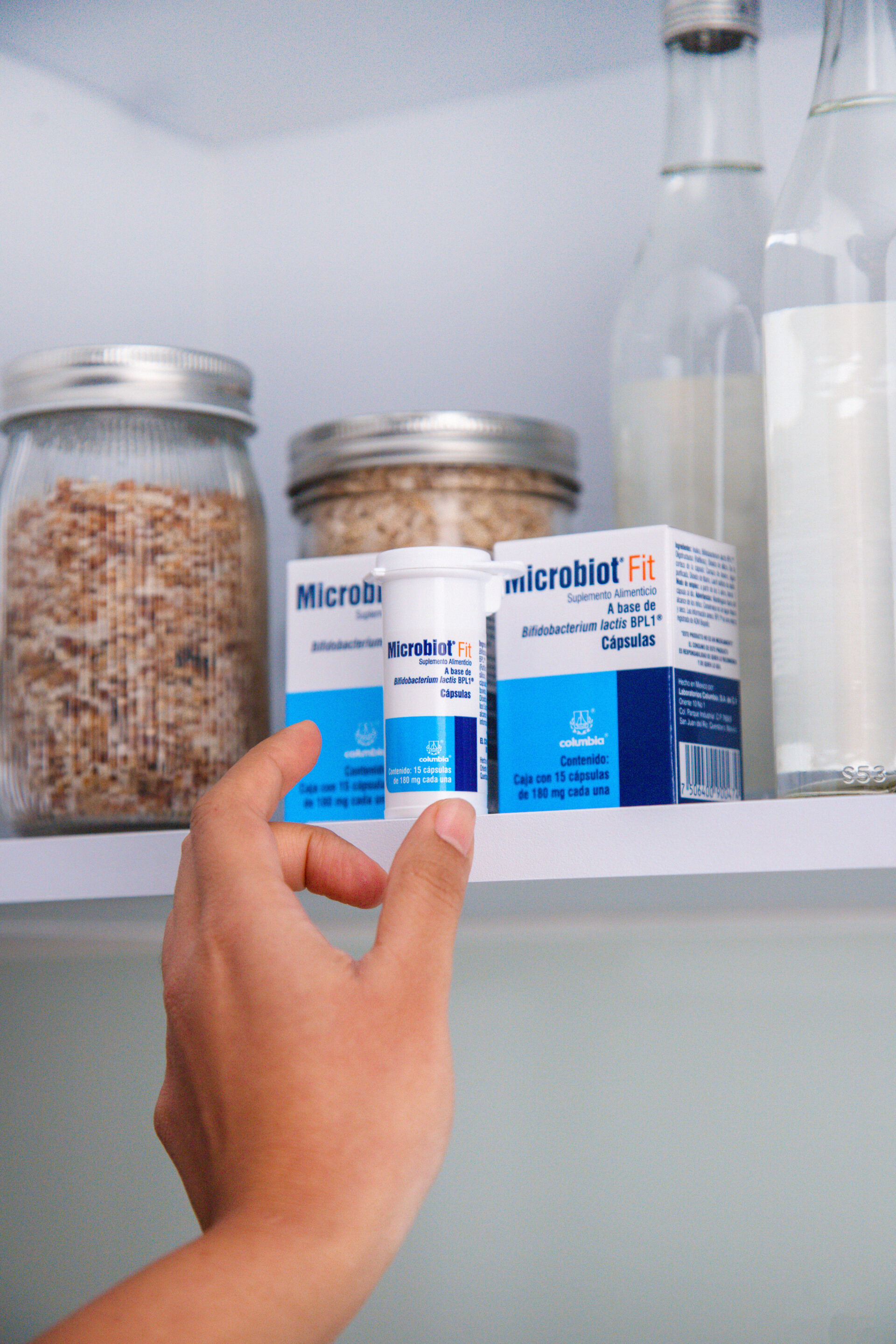 ¿Qué son los probióticos? Microbiot Fit nos lo explica - Marie Claire ...