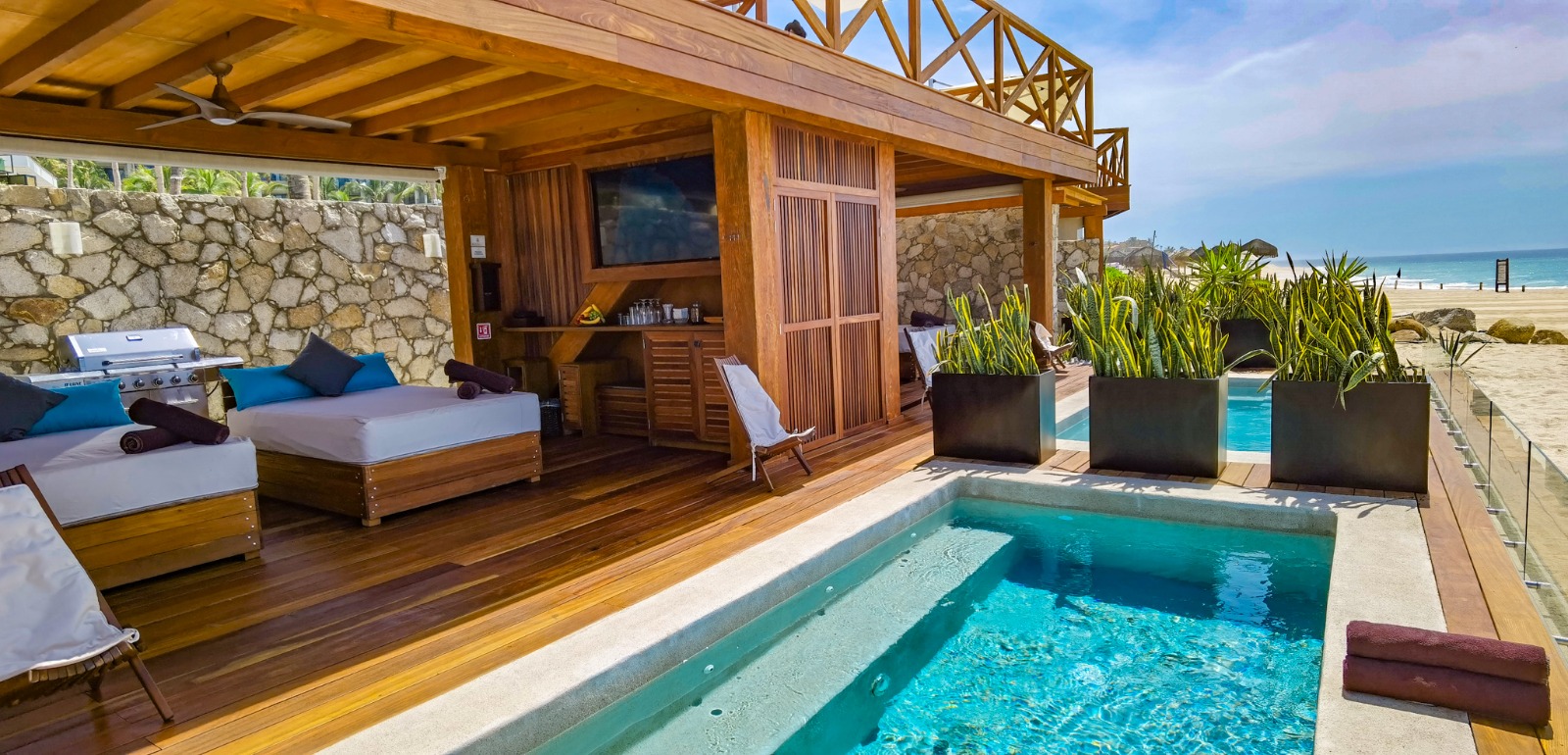 Hotel Dreams Los Cabos: Cabañas a la orilla del mar como un sueño hecho ...