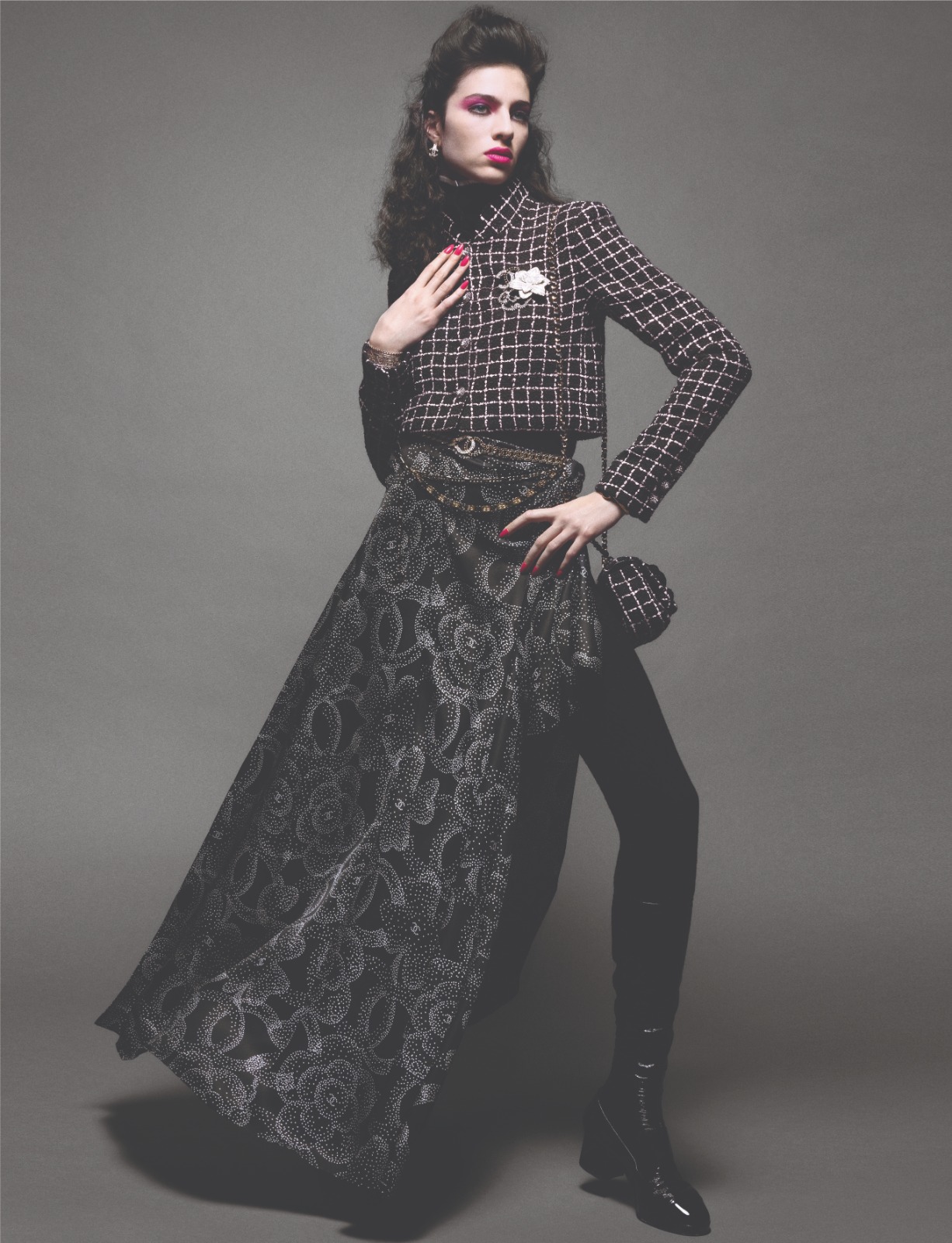 Excéntrica y delicada, así es la nueva campaña de Chanel Fall/Winter 23 ...