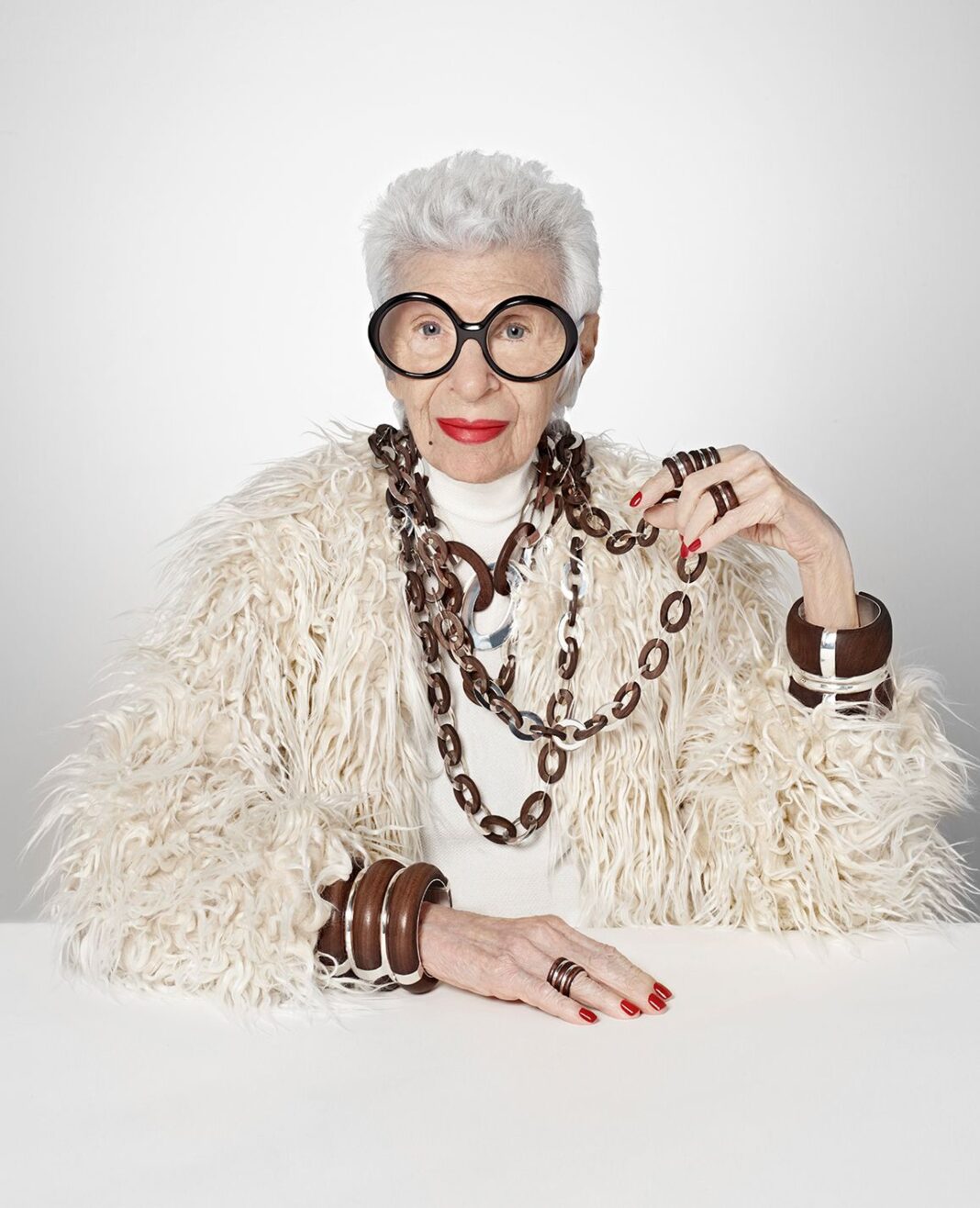 Iris Apfel fallece a los 102 años - Marie Claire México