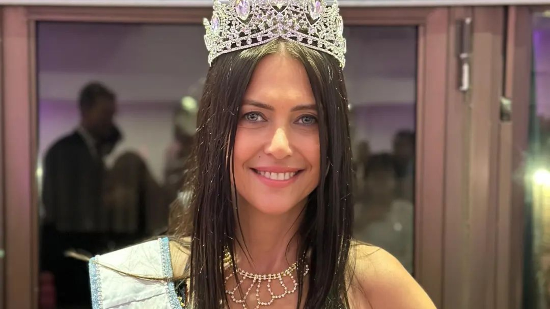 Alejandra Marisa Rodríguez busca la corona del Miss Universo a sus 60 ...