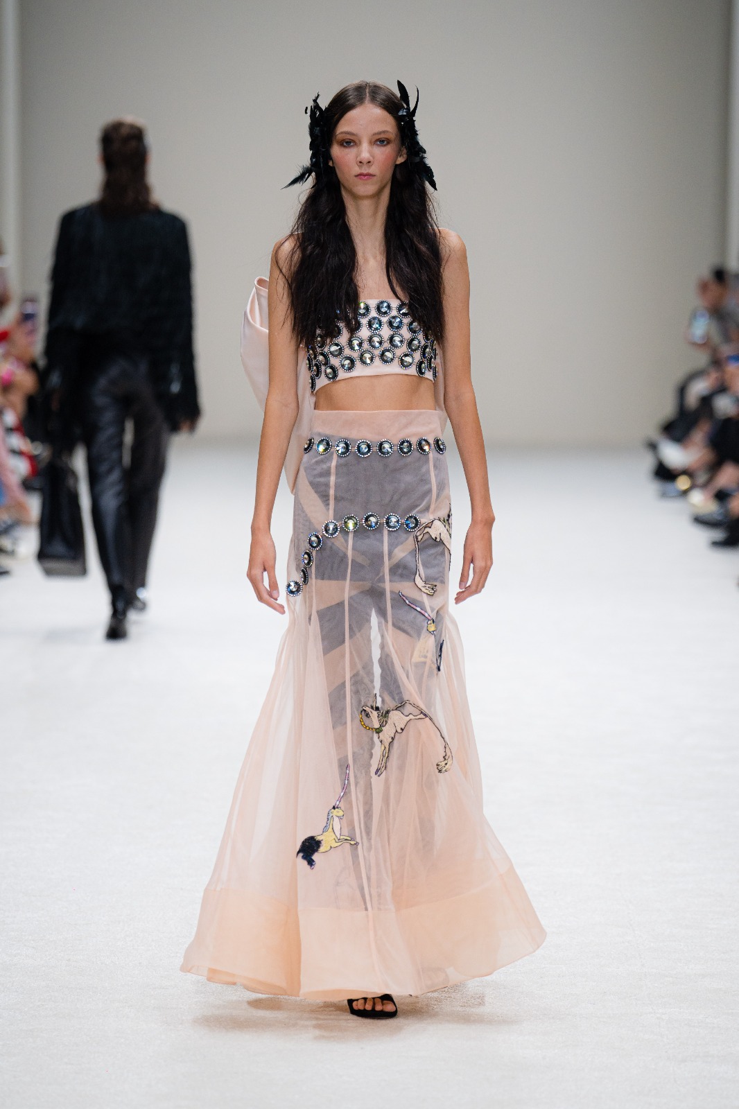 5 datos del desfile de Alexia Ulibarri Primavera-Verano 2025 en MBFWMx ...