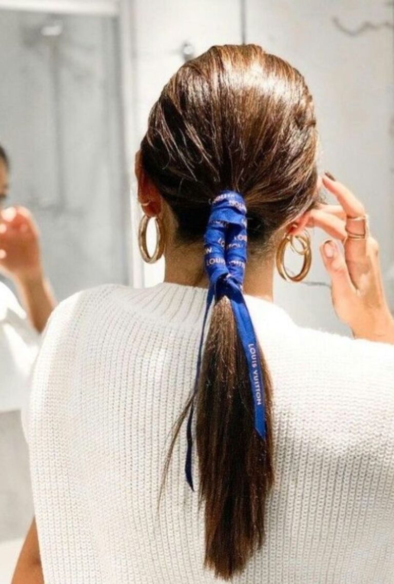 Cómo llevar el pañuelo en la cabeza con estilo - Marie Claire México
