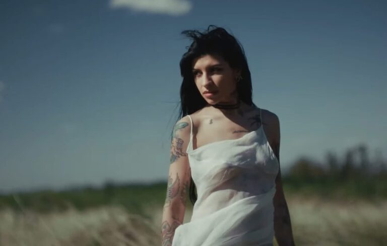 La Cueva, canción de Cazzu: letra, video y SIGNIFICADO