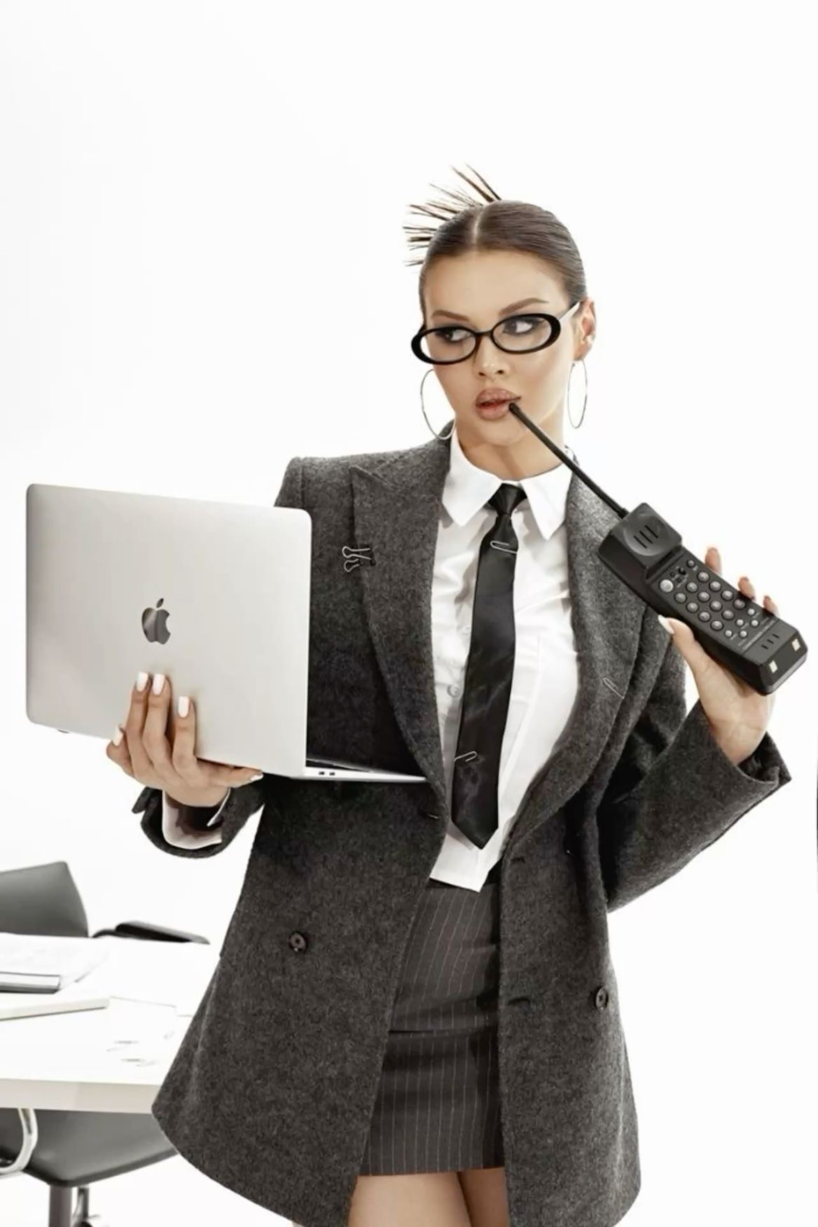 Qué es el estilo office siren: Cómo llevar el aesthetic