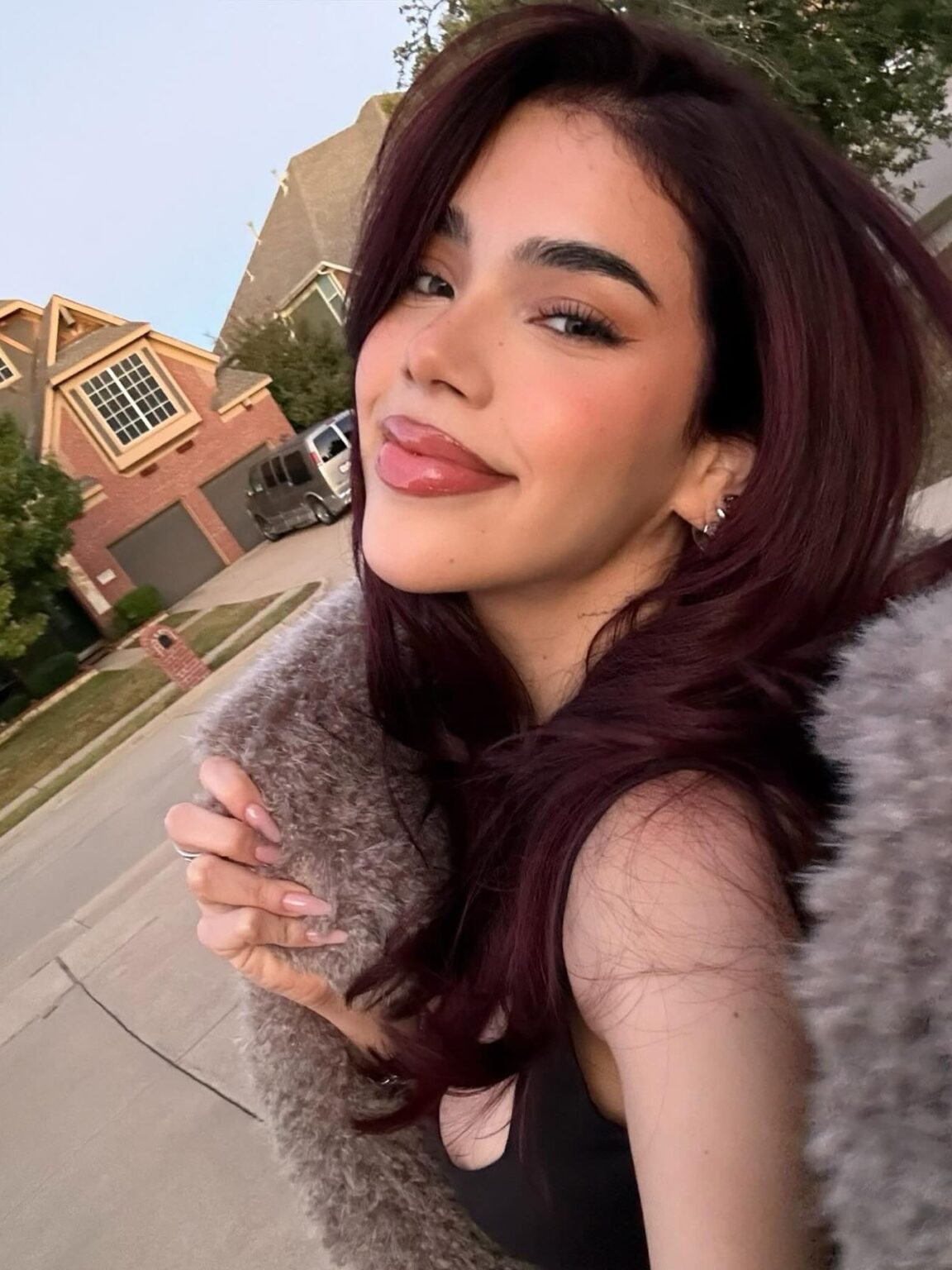 ¿Quién es Kenia Os? Biografía de la cantante mexicana