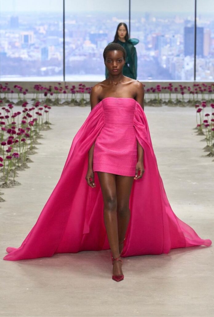 Moda primavera-verano 2025: tendencias y colores en auge