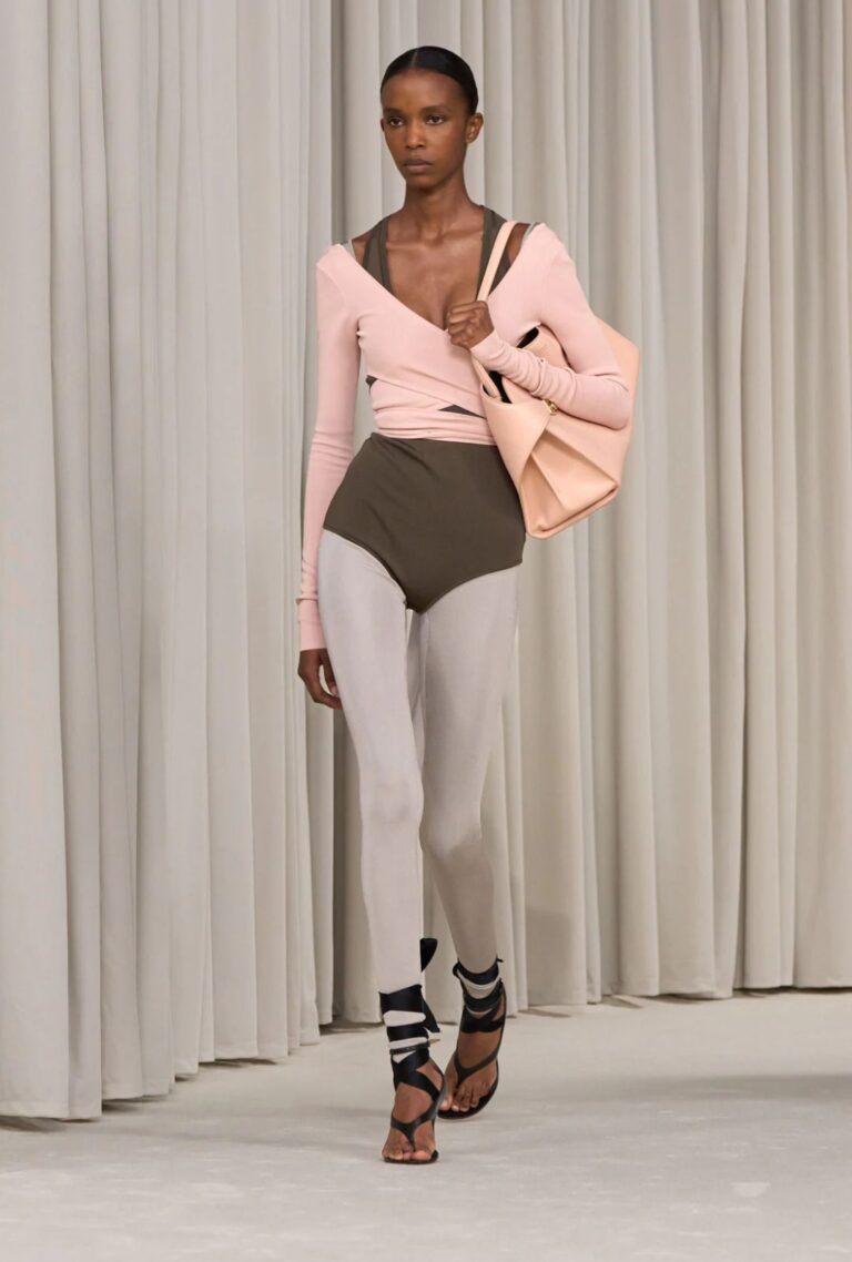 Moda primavera-verano 2025: tendencias y colores en auge