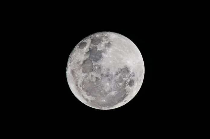 Luna llena de junio 2025: Fecha y Efectos