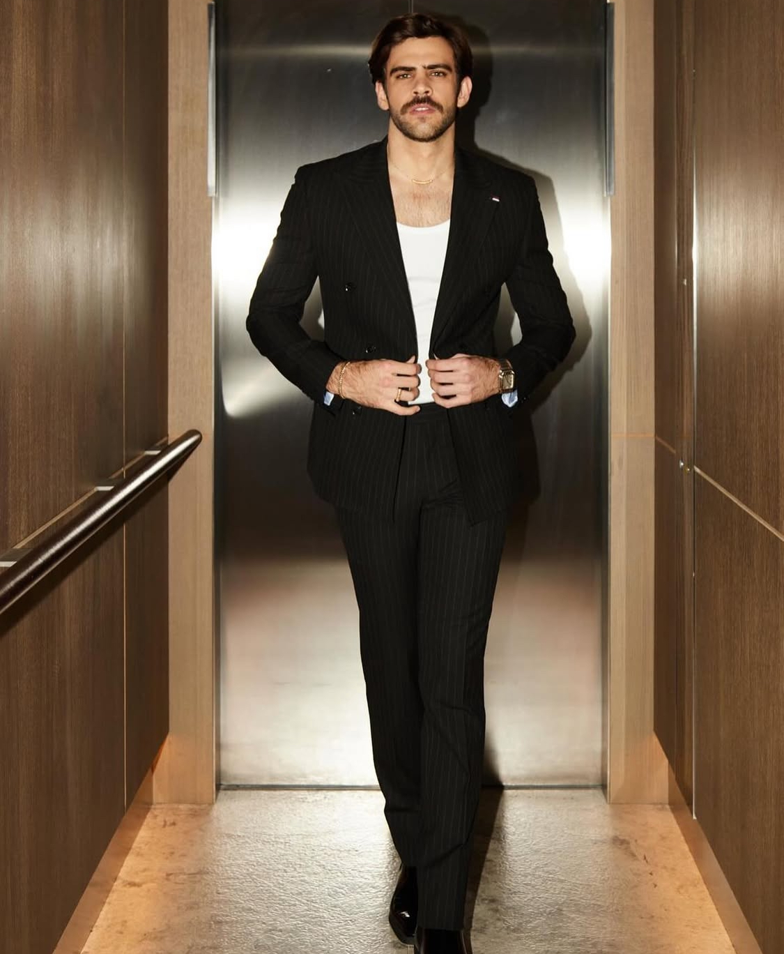 Andrés Baida: Biografía del actor en ascenso