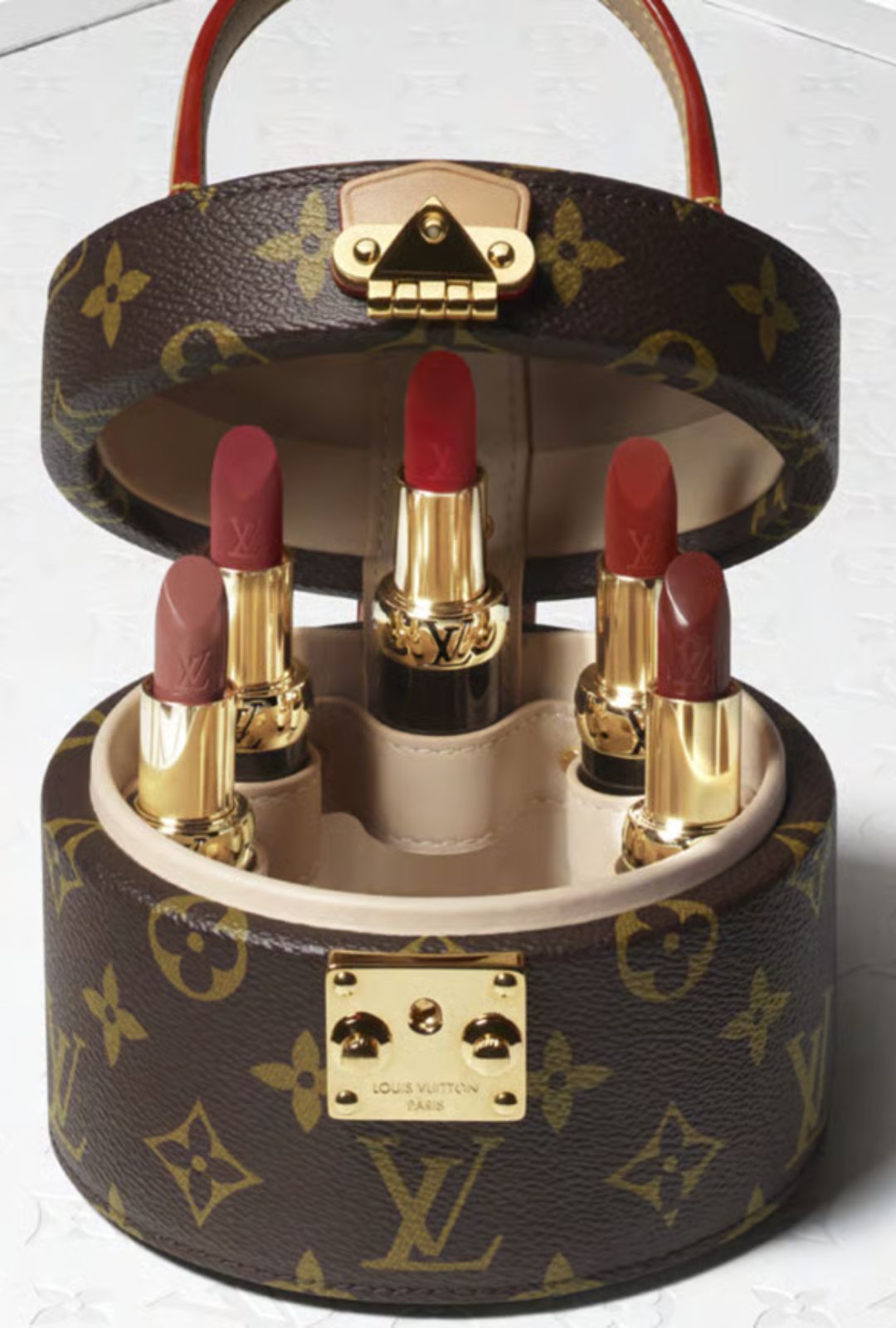 Louis Vuitton lanza La Beauté, su primera línea de maquillaje