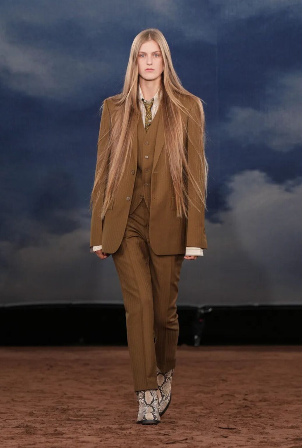 Burberry SS26: Una colección que presenta su verano más audaz