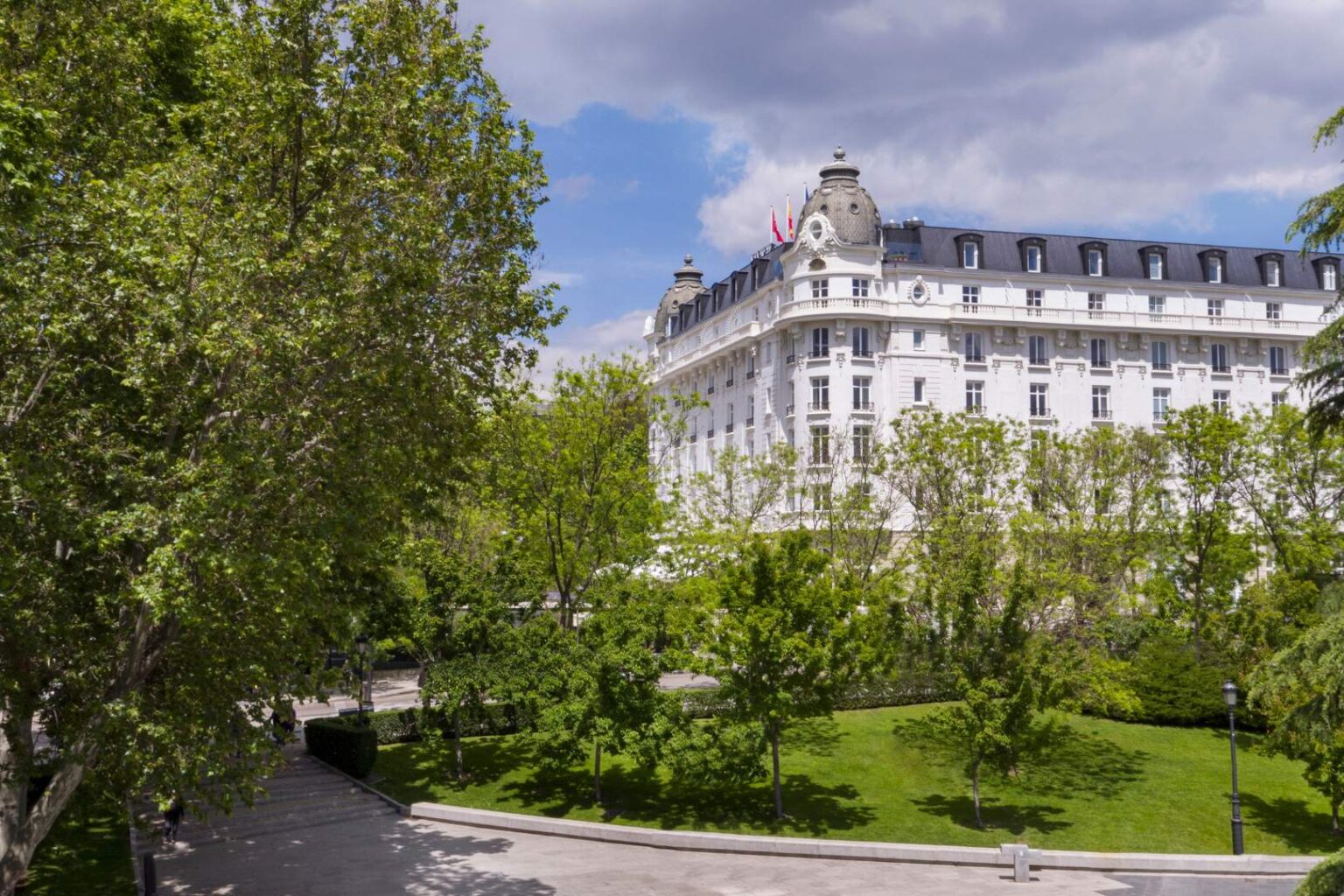 ¿Por qué el Mandarin Oriental Ritz, Madrid es el hotel más icónico de ...