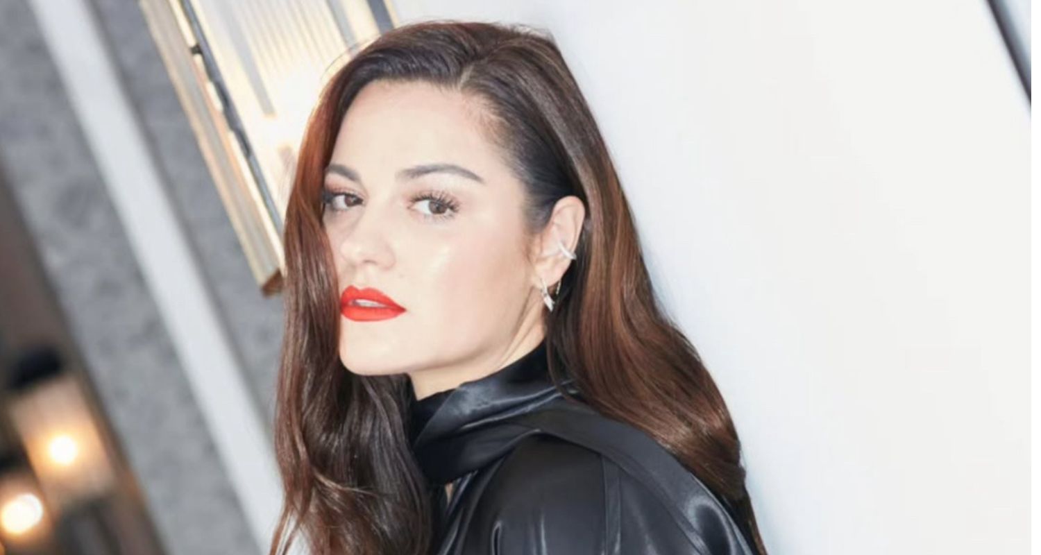 Maite Perroni alza la voz en contra de la violencia digital y los ...