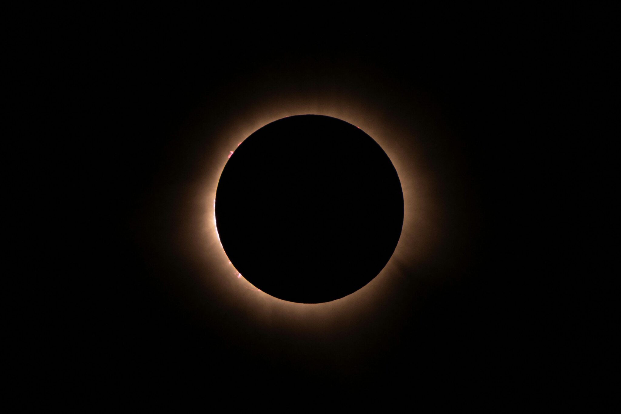 Eclipse solar anular 2026: cuándo es, a qué hora verlo y qué significa