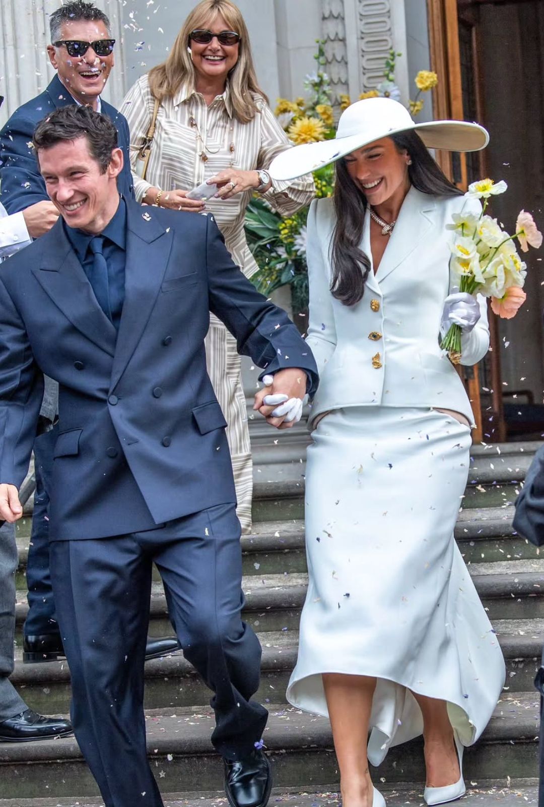 El vestido de novia de Dua Lipa firmado por Schiaparelli
